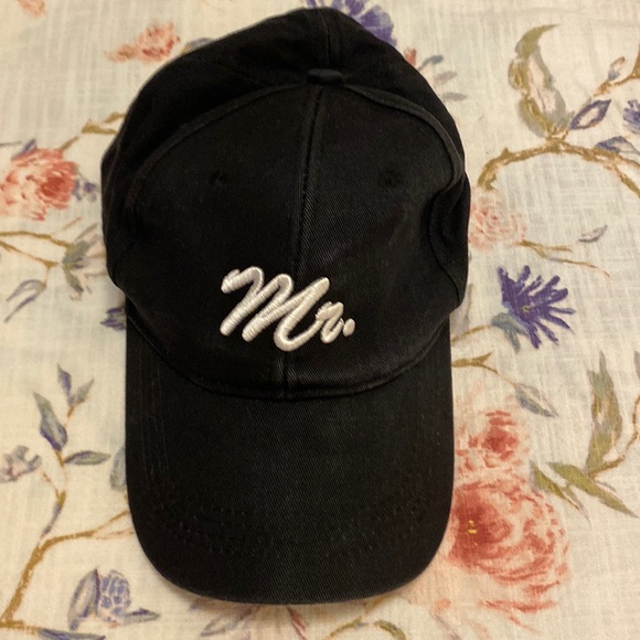 Accessories | Baseball Cap With Mr On The Front Black And White One ...